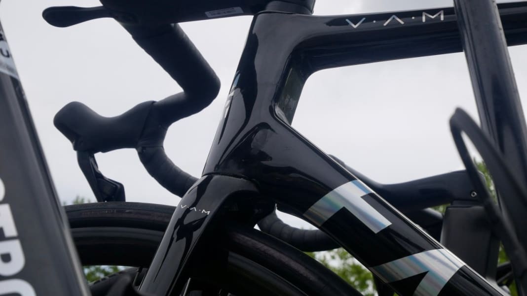 Factor O2 VAM: Das Rennrad von Dylan Teuns bei der Tour de France 2023 ...