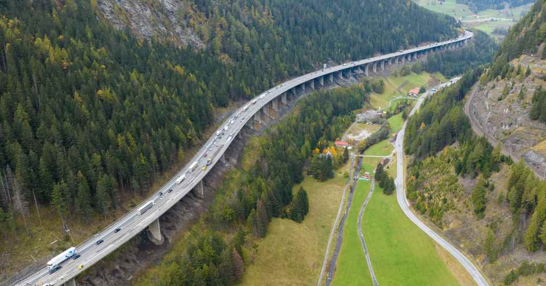 Maut 2025 und Brenner-Baustelle: Zeit und Geld - das kostet der Biketrip jetzt in den Süden | BIKE