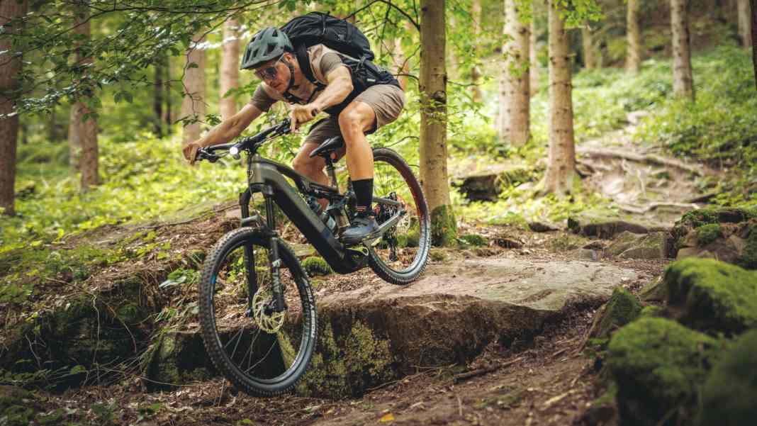 Neue SUV- und Touren-E-Bikes von Centurion: Numinis und Lhasa | BIKE