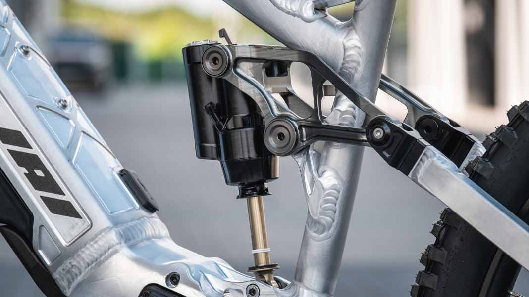 Intend Hover Monocoque: Neuer Super-Dämpfer aus der Zukunft | BIKE
