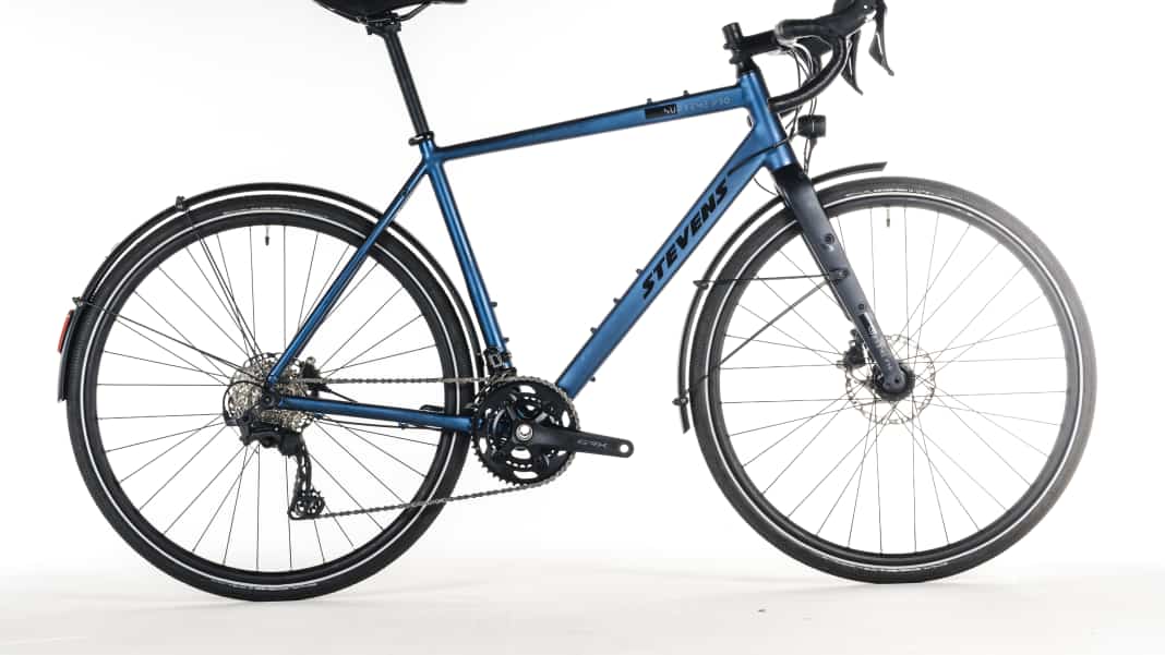 Stevens Supreme Pro: Gravelbike mit Vollausstattung im Test | TOUR