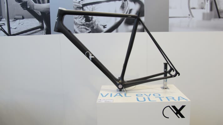 AX Lightness zeigt Sub-600-Gramm-Rahmen | TOUR