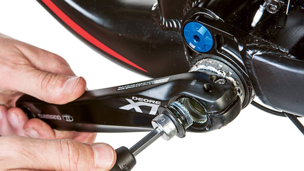 E Bike Tretlager Knacken