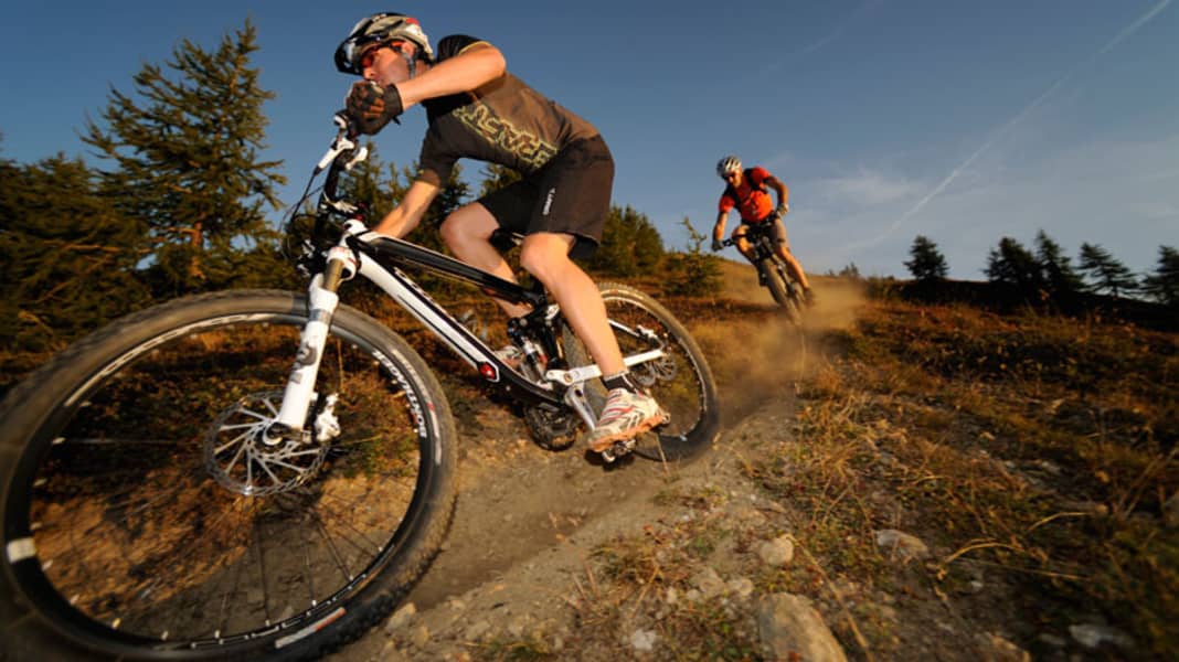 All-Mountain-Fullys 150 mm Federweg | BIKE