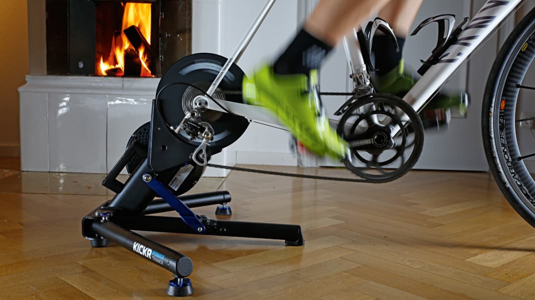 Watt-Training auf der Rolle mit Kaufberatung | TOUR