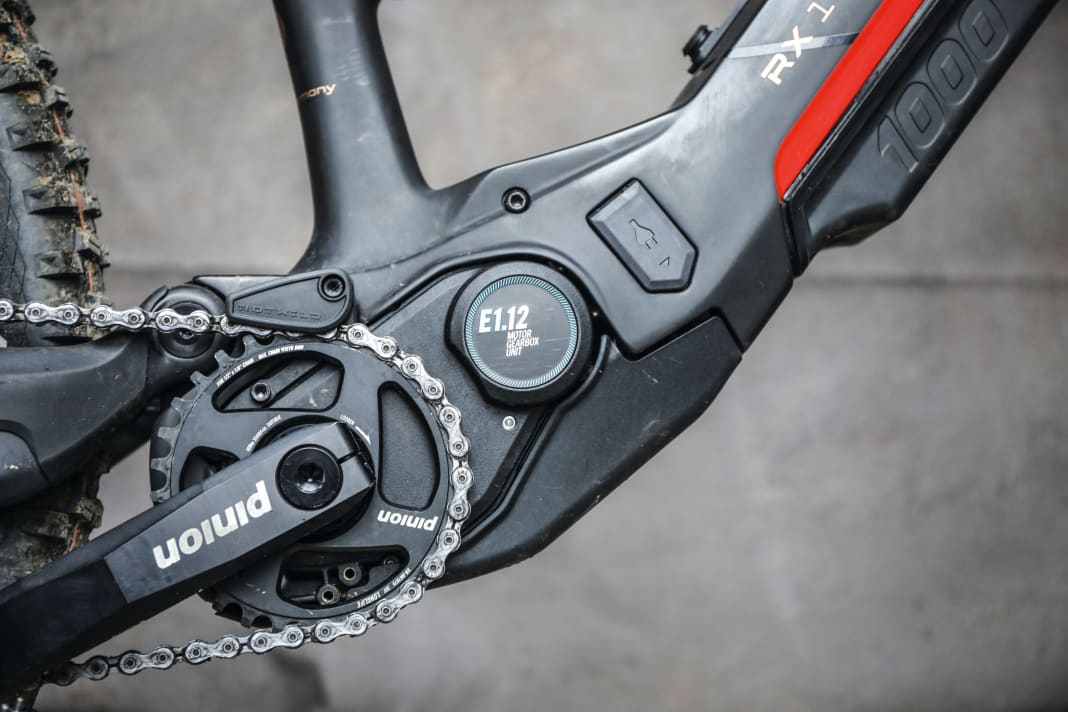 Rotwild R.X 1000 im Test: Sorglos-All-Mountain mit Riesen-Akku und ...