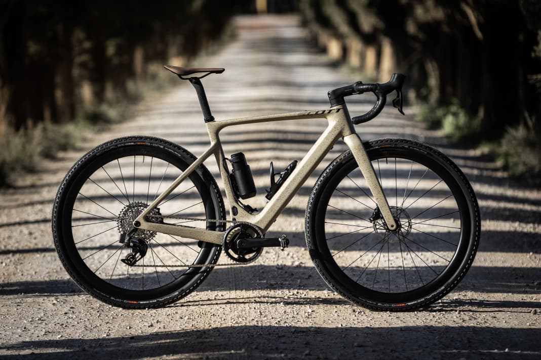 Scott Solace eRide: Neues E-Gravelbike & E-Rennrad mit TQ-Motor | TOUR