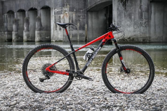 Kilometerfresser: Rocky Mountain Vertex Carbon 90 | BIKE