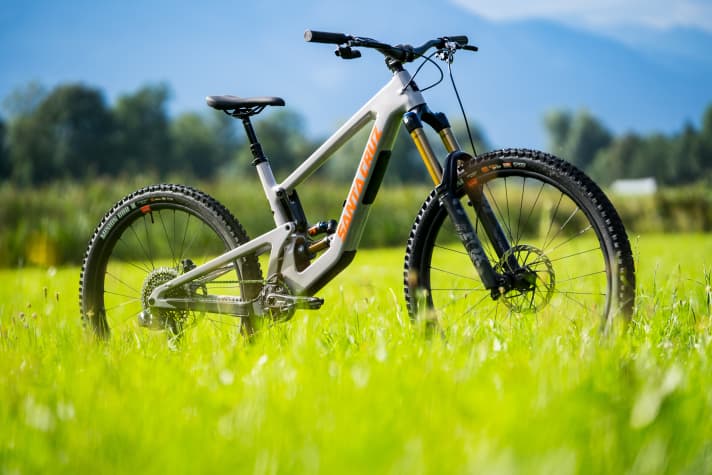 Santa Cruz Nomad 6: der Enduro-Klassiker jetzt mit Laufradmix | BIKE