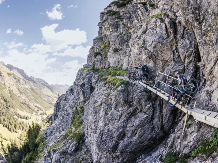 Höhenmeter machen: Die 7 längsten und schönsten Anstiege der Alpen | BIKE
