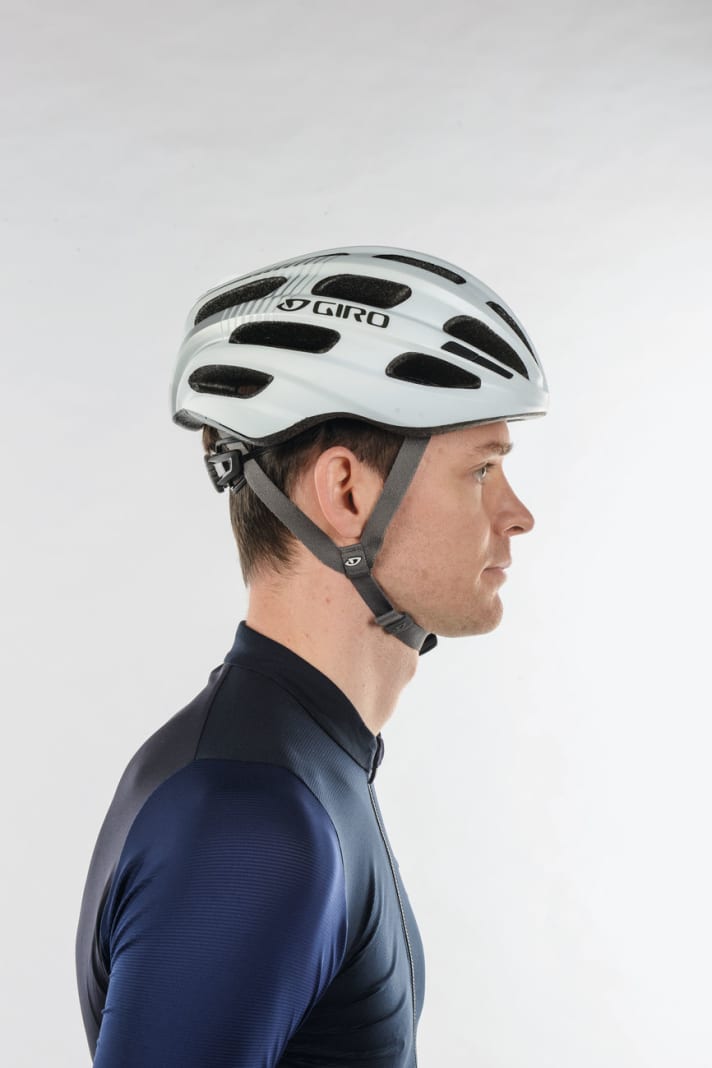 Rennrad-Helme mit MIPS: 13 Helme im Crash-Test | TOUR