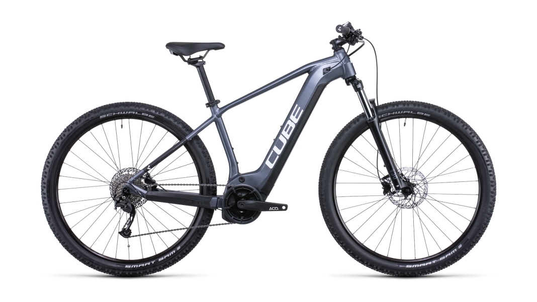 Cube Reaction Hybrid Performance 625 metallicgrey | BIKE