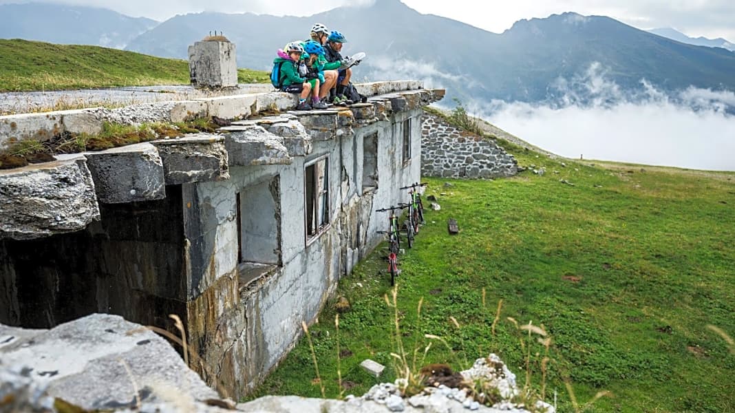 Sattelbergalm: EMTB-Tour mit Kids am Brenner | BIKE