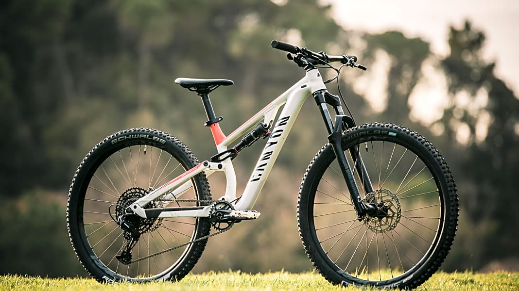 Canyon zeigt neues MTB-Fully für Kinder | BIKE