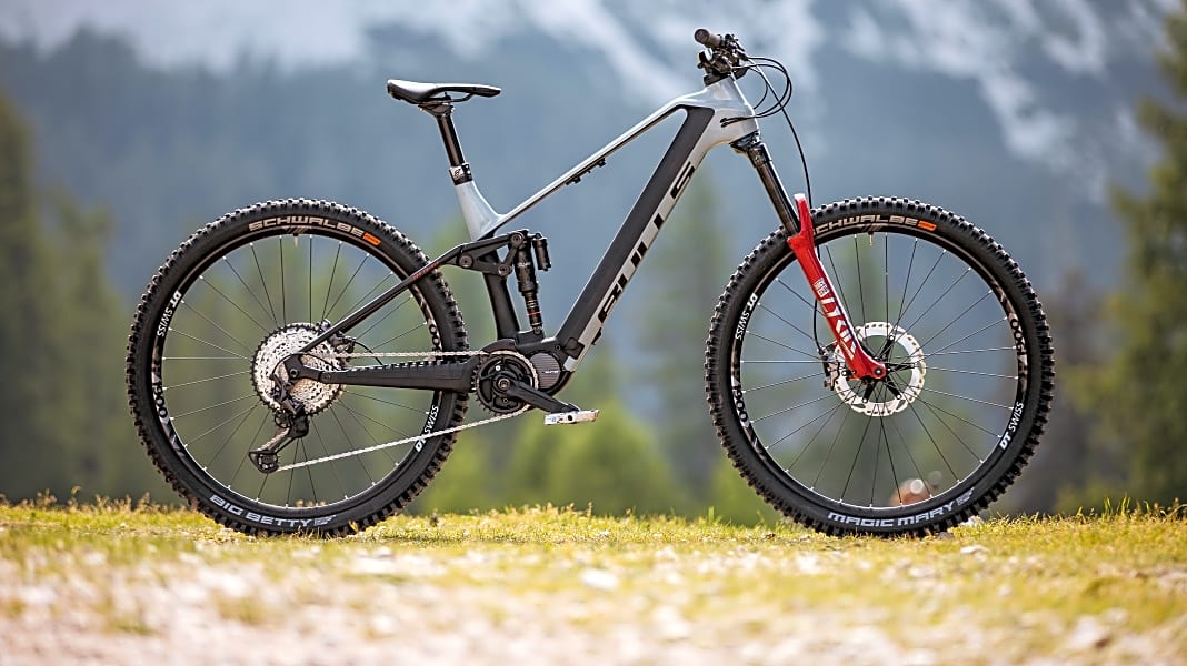 Bulls Sonic EVO EN-SL 2 Carbon: Test des leichten E-Enduros | BIKE