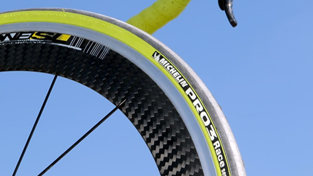 Reifen Michelin Pro3 Race (Einzeltest) | TOUR