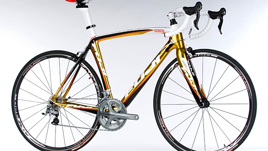 Fuji SST Ltd Footon | TOUR