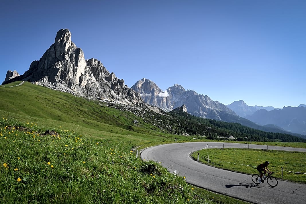 Buchtipp: Legendäre Pässe mit dem Rennrad | TOUR