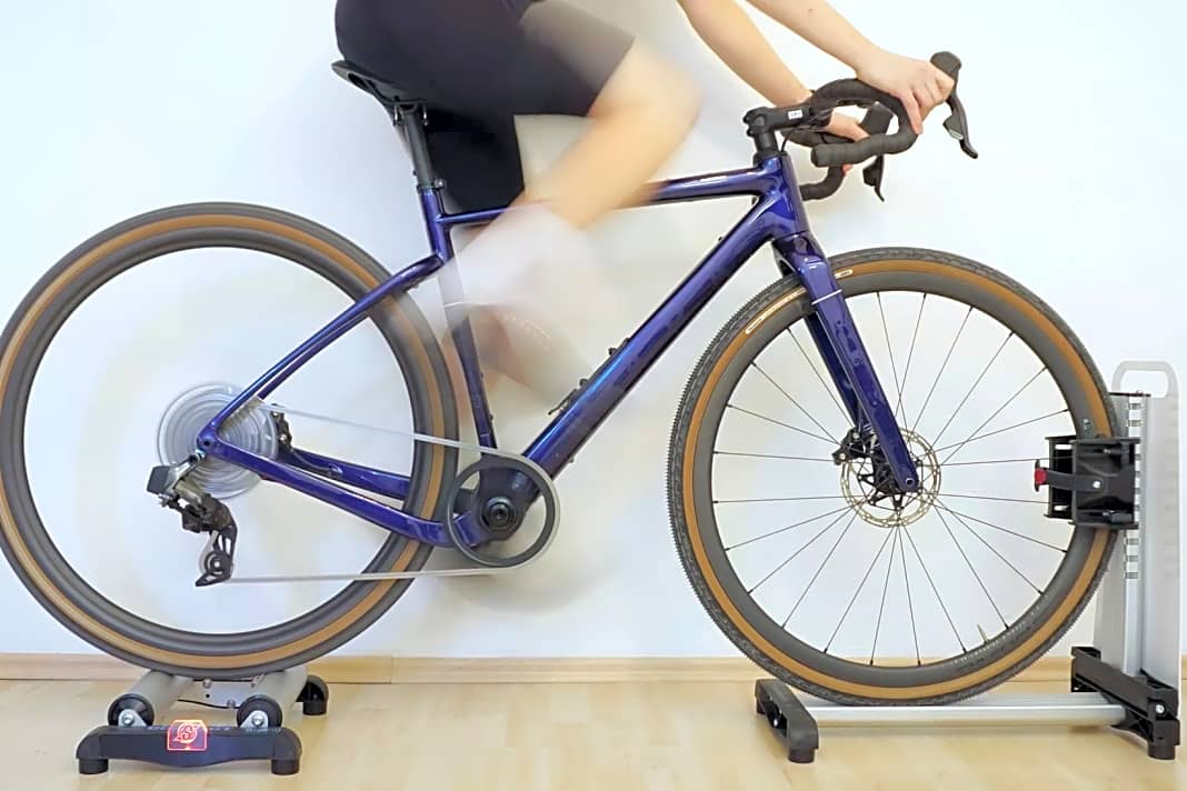 Rollentrainer ausprobiert: Till Start Power Connect für’s Warm-Up | TOUR