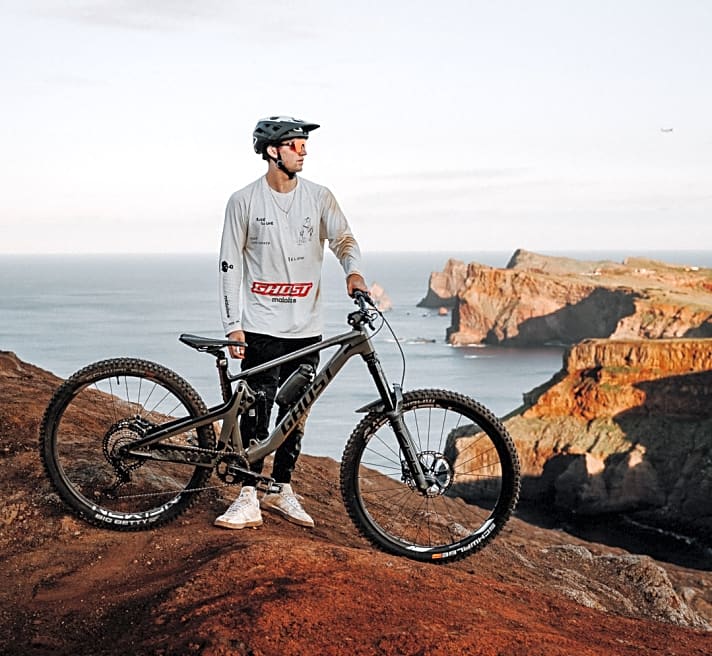 Wechsel: Enduro- & Downhill-Biker 2023 auf neuen Bikes | BIKE