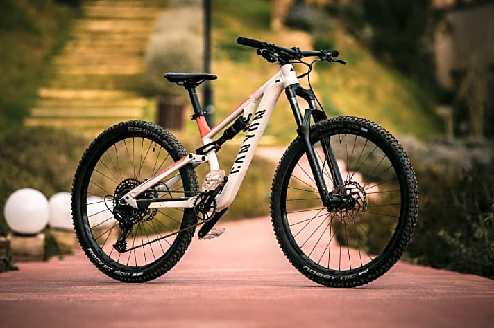 Canyon zeigt neues MTB-Fully für Kinder | BIKE