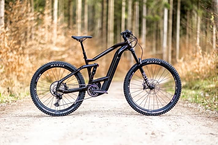 E-MTB Fahrwerk: Wie viel Federweg brauche ich beim E-Bike? | BIKE